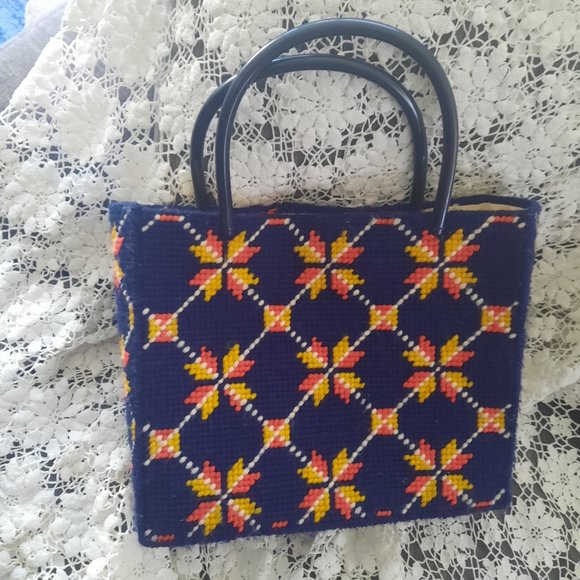 Handmade | Bags | Vintage Plastic Yarn Needle Point Bag Tote Purse Blue ...
